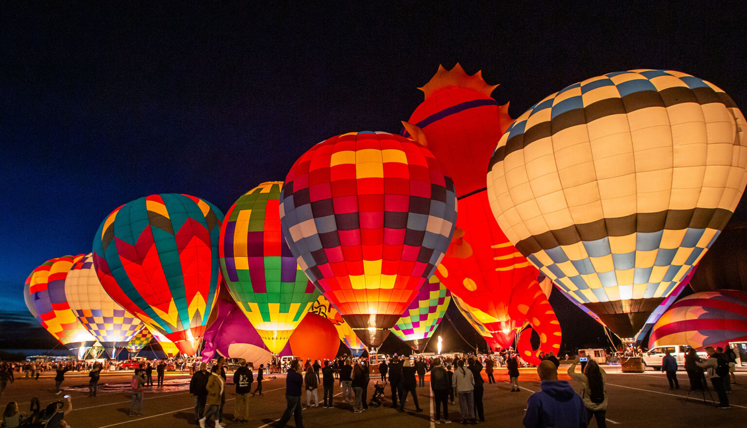 Balloon Night Glow – 2026 Official Havasu Balloon Festival and Fair